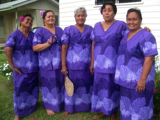 Oinafa-Lopta women group.JPG